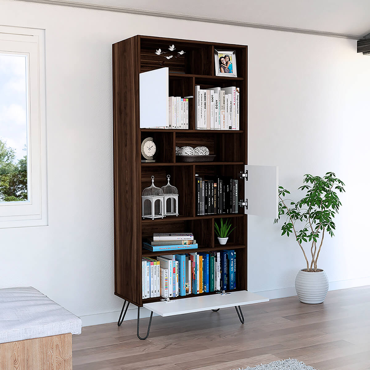 Librero Vassel, Color chocolate, 3 Puertas – Virtual Muebles Mx